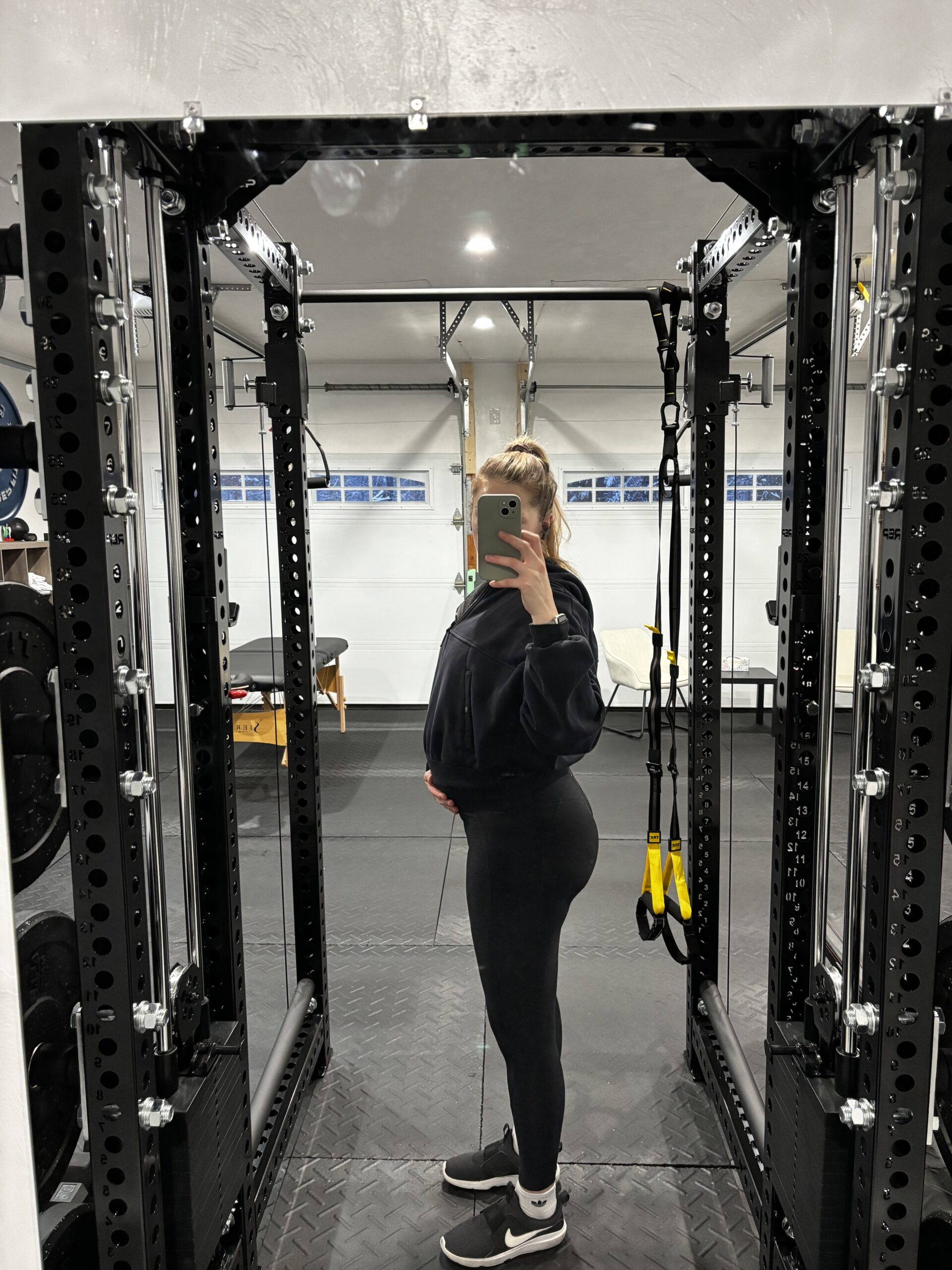Third Trimester Workouts as a Hypermobile Physical Therapist - Arch ...
